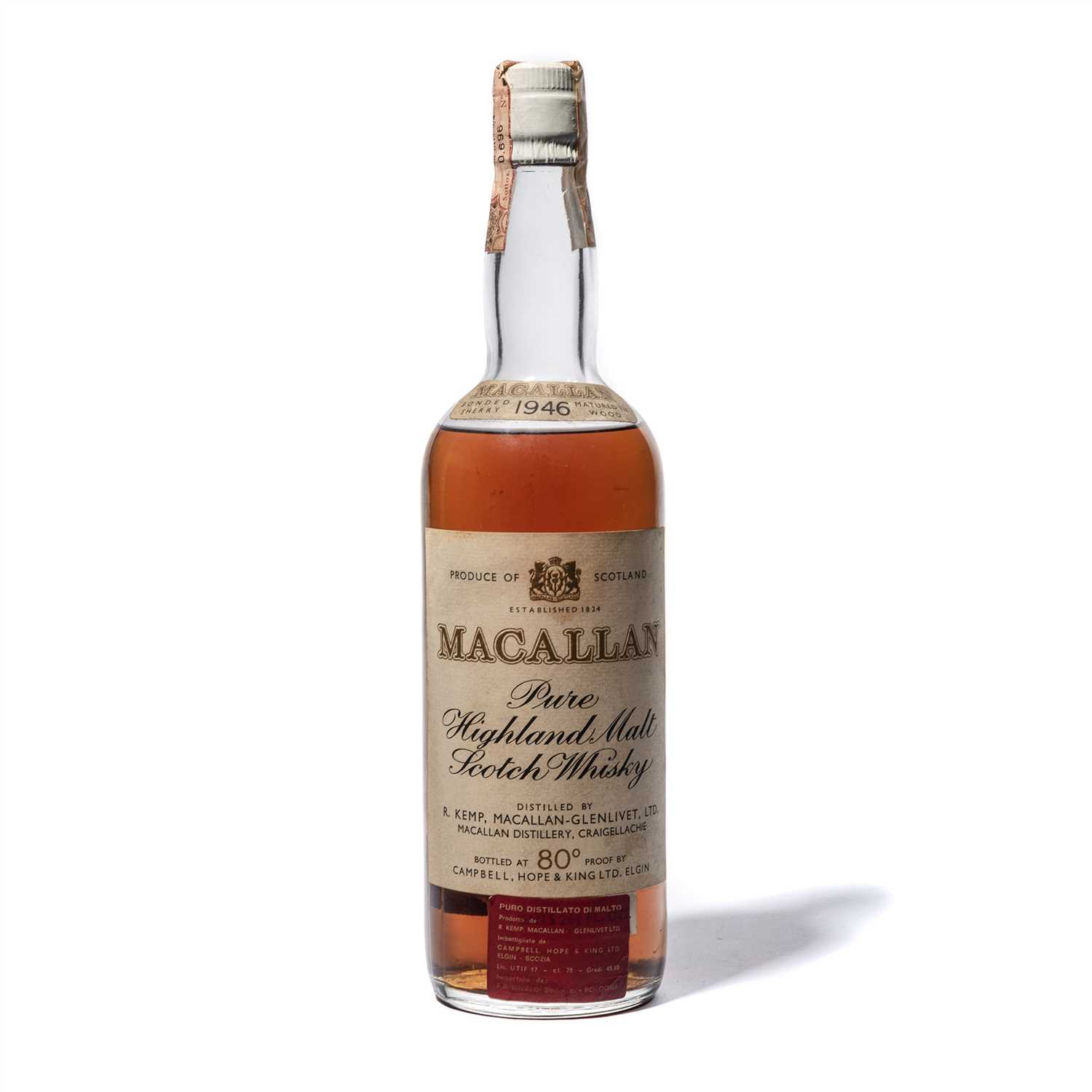 Lot 379 - 1946 The Macallan